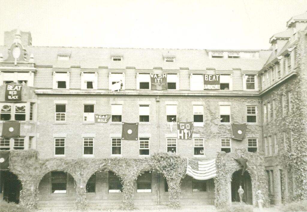 L’Ville dorm banners: A long tradition of school spirit – The Hill News